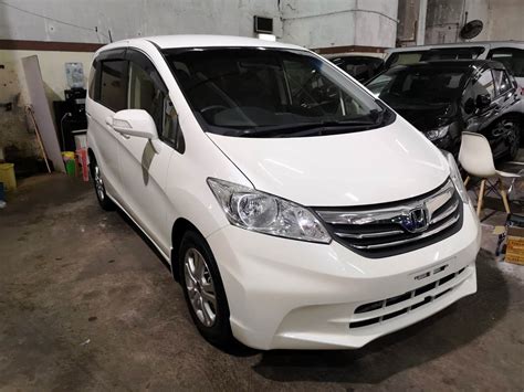 2012年 本田 Freed 15 七座位 世運汽車