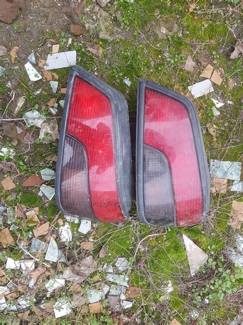 Стопове стоп за пежо 306 хечбег Фарове Стопове Мигачи Резервни части консумативи а