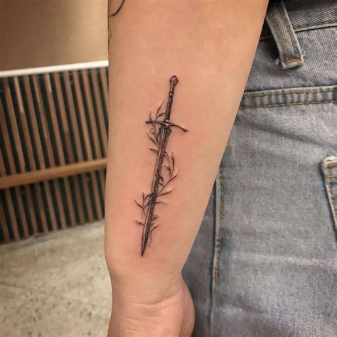 Wrist Barcelet Tattoos Stylish Statement Pieces For Modern Body Art