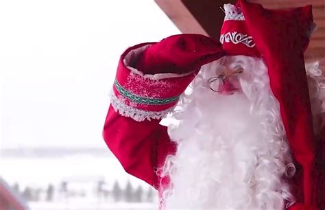 18 ноября день рождения Деда Мороза Хлеб