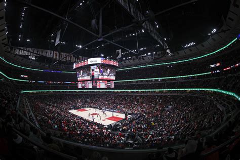 Chicago Bulls Reveal See Red United Center Court For Nba In Season
