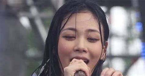 2탄 비비 워터밤 상의 탈의 비키니 몸매