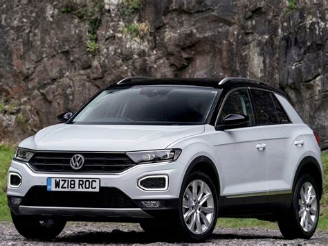 Volkswagen T Roc Suv Spotted In India Likely To Debut At Auto Expo