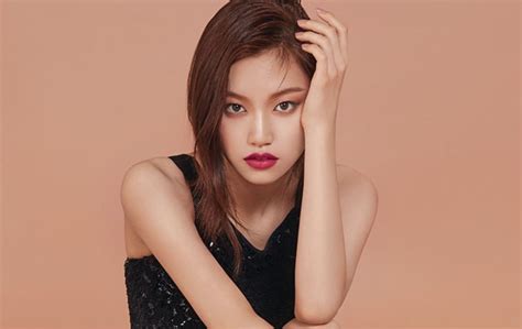 Weki Mekis Kim Doyeon Talks About Beauty Makeup Styles And Her Favorite Hobby Soompi