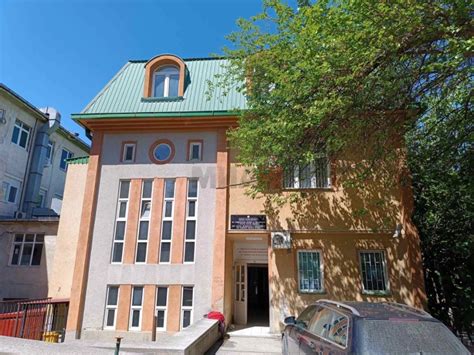 Шест лица и едно дете пренесени на Клиниката за токсикологија по пожар во стан во Скопје