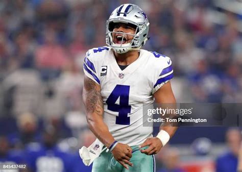 Dak Prescott Photos And Premium High Res Pictures Getty Images