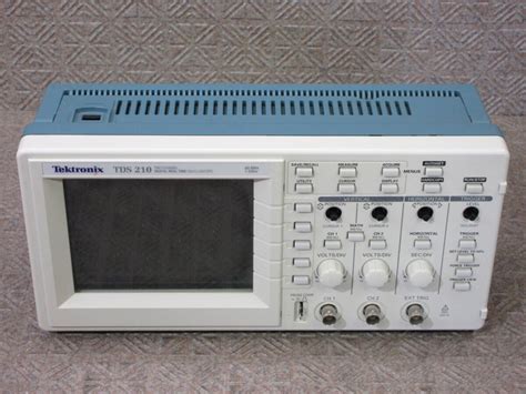 Yahoo オークション 【 ジャンク品 2台セット】tektronix Digital Os