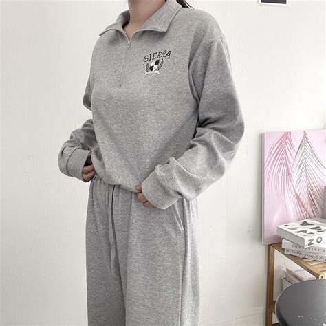 여자 아노락트레이닝세트 크롭 조깅복 그레이 블랙 캠핑