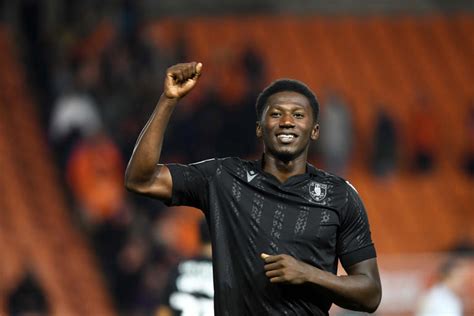 Dishon Bernard Wait To Go On With Sheffield Wednesday Looking Forward