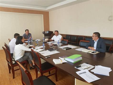 ЭДИЙН ЗАСАГ САНХҮҮ ТӨСВИЙН ЗАРЦУУЛАЛТ ХӨРӨНГӨ ОРУУЛАЛТЫН АЖЛЫН ХОРООНЫ ЗУРГААДУГААР ХУРАЛДААН