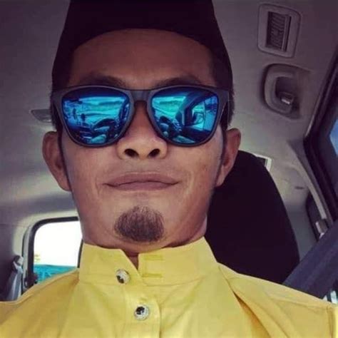 Wan Mohd Izuan Wanmohdizuan • Threads Say More