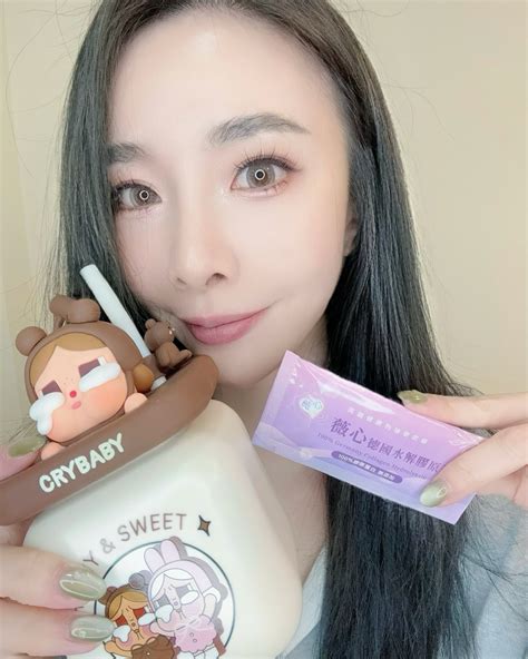 小冰🍦yuna Tsai ️🤴 唇頰兩用膏 腮紅 推薦 Judydolltw 家的商品我推薦過n百次🤣我想大家應該都知道這品牌了吧！ 這次要分享的 單色多用高 是它們家上市就