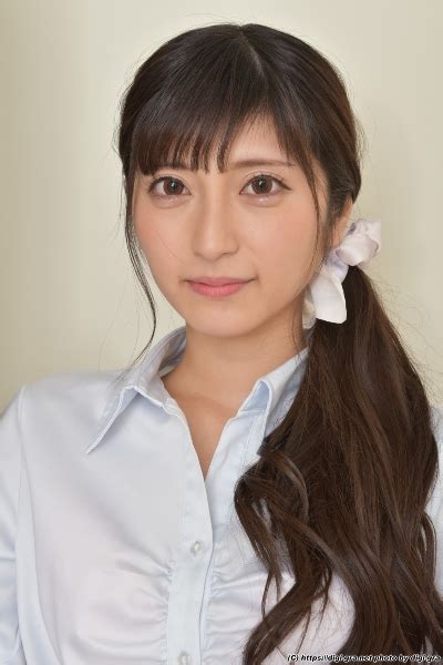 Ando Moas Hd Photos And Personal Information V2ph