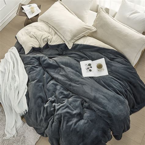 Plumpy Pudgy Portly Chunky Bunny Coma Inducer® Alaskan King Duvet