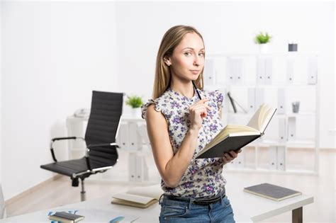 Premium Photo Female With Notepad