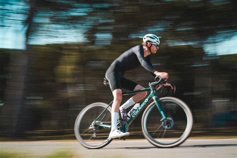 Montatoreassemblatore At Colnago