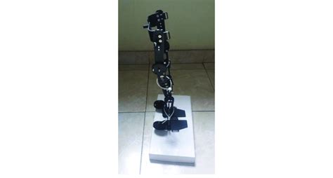 Exoskeleton Controlled By Movement Intention Download Scientific Diagram