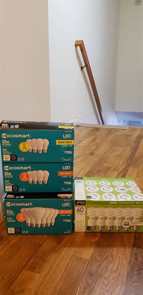 무빙세일 전신거울 플로어 램프 탁상램프 Led전구