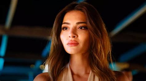 Melisa Aslı Pamuk Rahatsız Oluyorsan Izleme Yorum Yapma