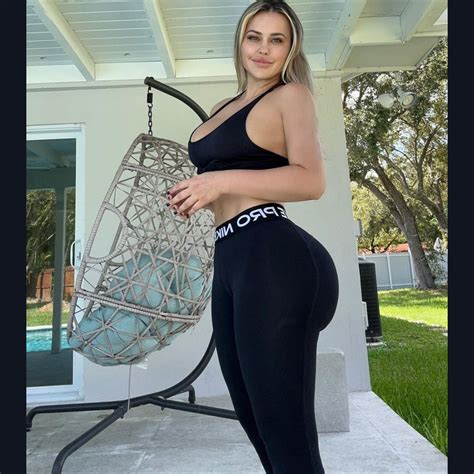 Andrea Abeli Big Booty Social Media Influencer The Life Arena By