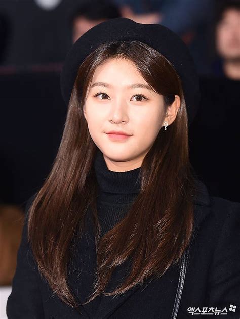 [단독] 김새론 빛삭 논란에 정신적으로 무너져…복귀 무산 전말 나무뉴스