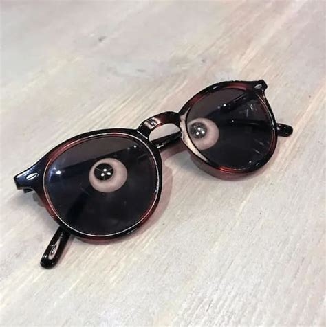 30 Funny Glasses Pictures That Prove Life Looks Better Through A