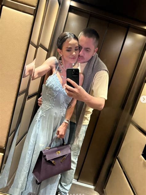 Новият мъж до Мара Отварачката печели над 5 млн лв на месец