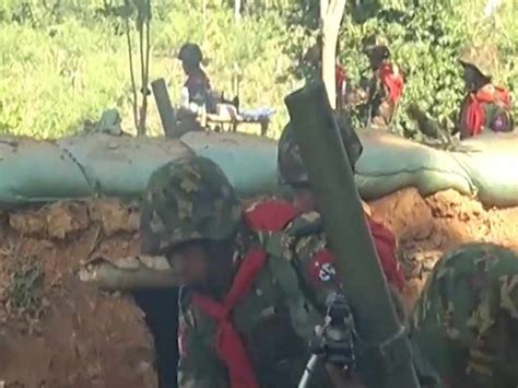 Khit Thit Media တနင်္သာရီနှင့် ဂန့်ဂေါတွင် စစ်တပ်က Facebook