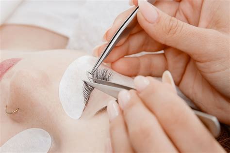 Ways To Improve Your Lash Extension Isolation Skills