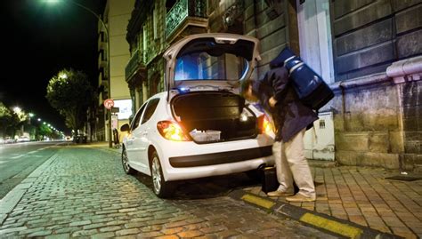 Cuál Es La Multa Por Estacionar En La Banqueta Según Las Leyes De Cdmx