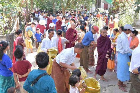 တပ်ကုန်းမြို့နယ် နွယ်ရစ်ကျေးရွာ၊ မဟာနွယ်ရစ်ကျောင်းတိုက်၊ မဟာဝိဇယဘုရားကြီး ဗုဒ္ဓဘိသေကမင်္ဂလာနှင့