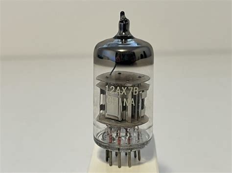 Made In China 12ax7b Vacuum Tube Tests Good 120 98 Ebay