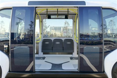 Mastering Innovation The Autonomous Shuttle Experience