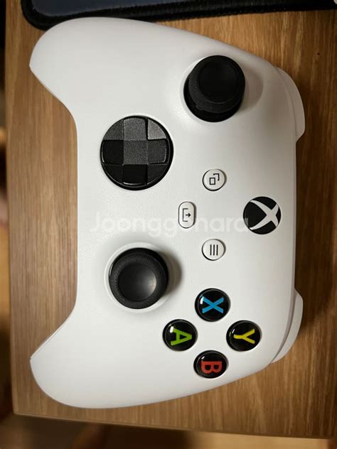 엑스박스 4세대 패드 4일사용 로봇 화이트 Xbox 중고나라