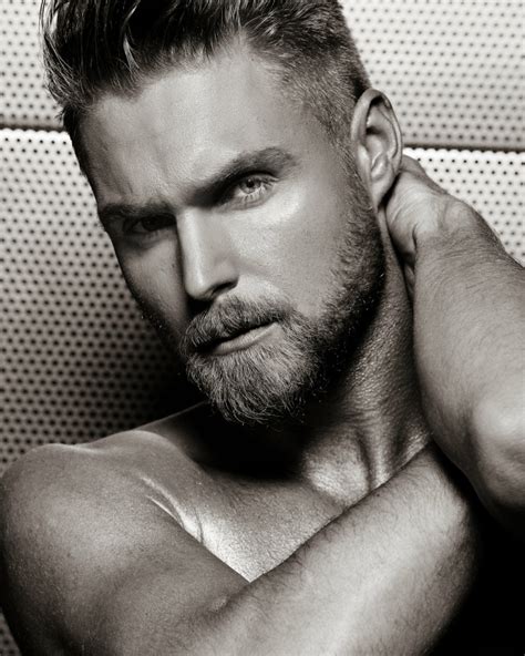 Pascal M Amaze Models