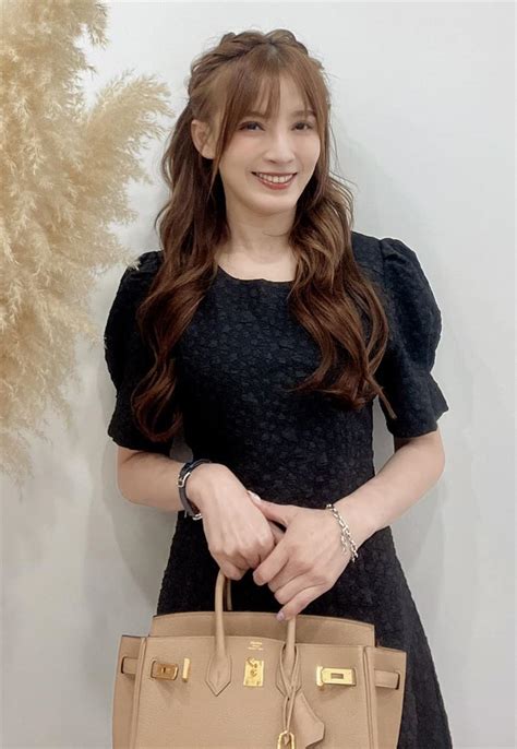 8點檔女星轉戰投資酒店業！竟聯手黃玉榮嬌妻誓成「條通最美媽媽桑」 娛樂星聞