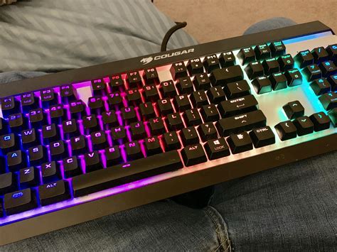 Perfectly Working RGB Gaming Keyboard With Programmable Colors And Smooth Cherry Switches R