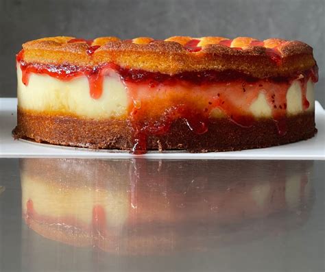 Clouds Of Creme Raspberry Brave The Crave