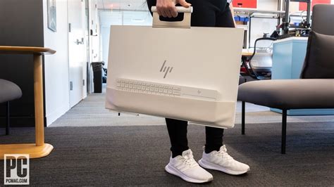 Hands On The Hp Envy Move Resurrects The Windows Aio Desktop To Go