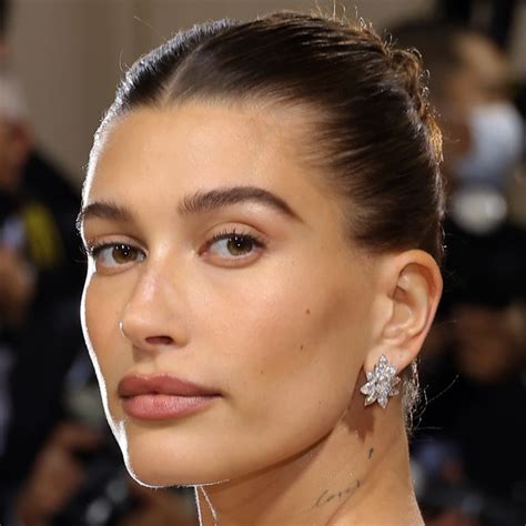 Hailey Biebers Bob Just Got Even Shorter — See Photo Allure
