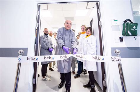 Science Minister Opens Bibios New Labs As Sector Gets £2bn ‘vision Boost