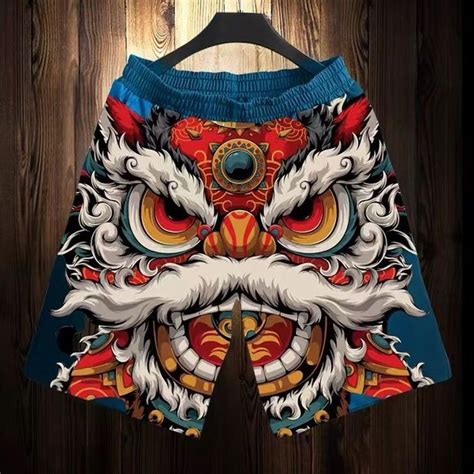 กางเกงขาสั้น กางเกงชายหาด พิมพ์ลายสิงโต สีแดง สําหรับผู้ชาย และผู้หญิง Shopee Thailand