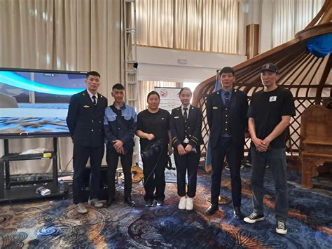 Төмөр Төмөр Замын Дээд Сургууль Албан ёсны хуудас