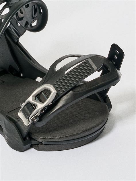 Snowboard Binding Buying Guide