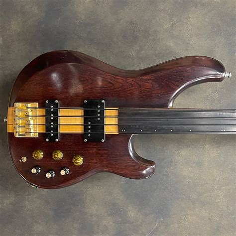 1984 Ibanez Musician Fretless Bass Reverb