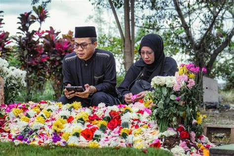 Bupati Dadang Supriatna Berduka Kenang Yusuf Saadudin Sang Sahabat