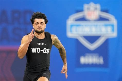Oregon States Anthony Gould Clocks 4 39 In 40 Yard Dash At Nfl Combine