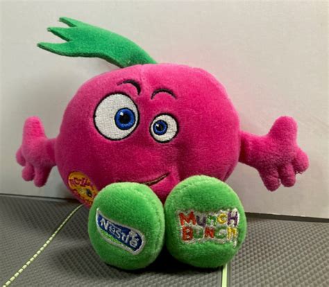 Nestle Munch Bunch Yogurt Rozzy Raspberry Pink Fruit Soft Plush Toy 8