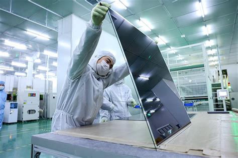 TCL Zhonghuan To Build High Efficient Solar Battery Factory For USD1 6