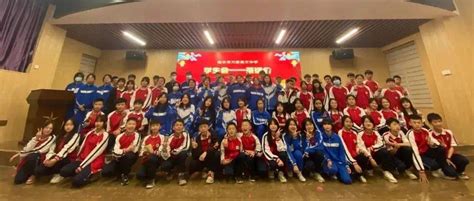 携手并进——共建美丽万豪 茶话会 利蓉 表演